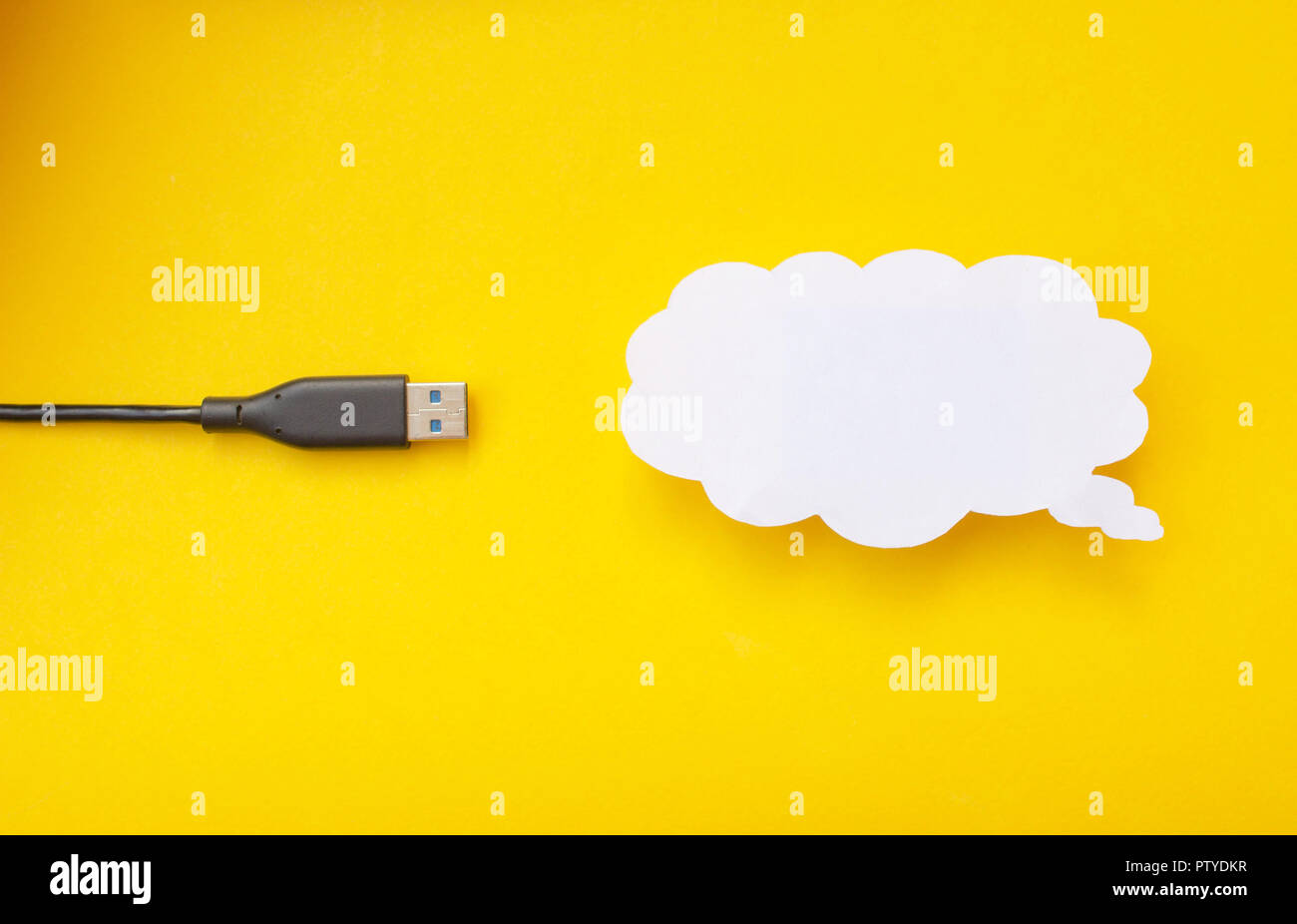 Cloud storage background hi-res stock photography and images - Alamy