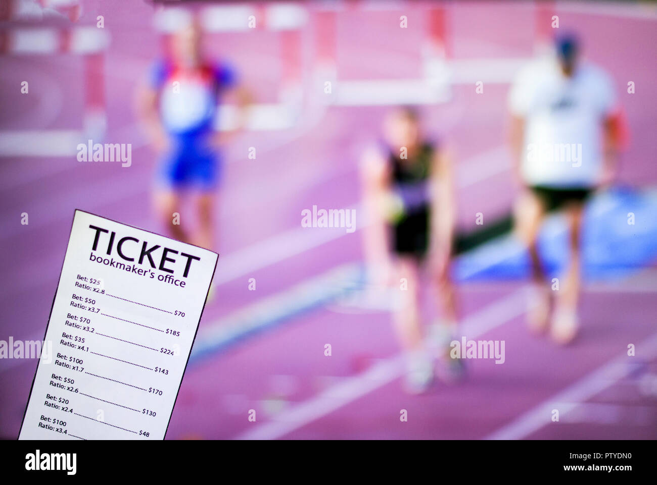 Tv on track hi-res stock photography and images - Alamy
