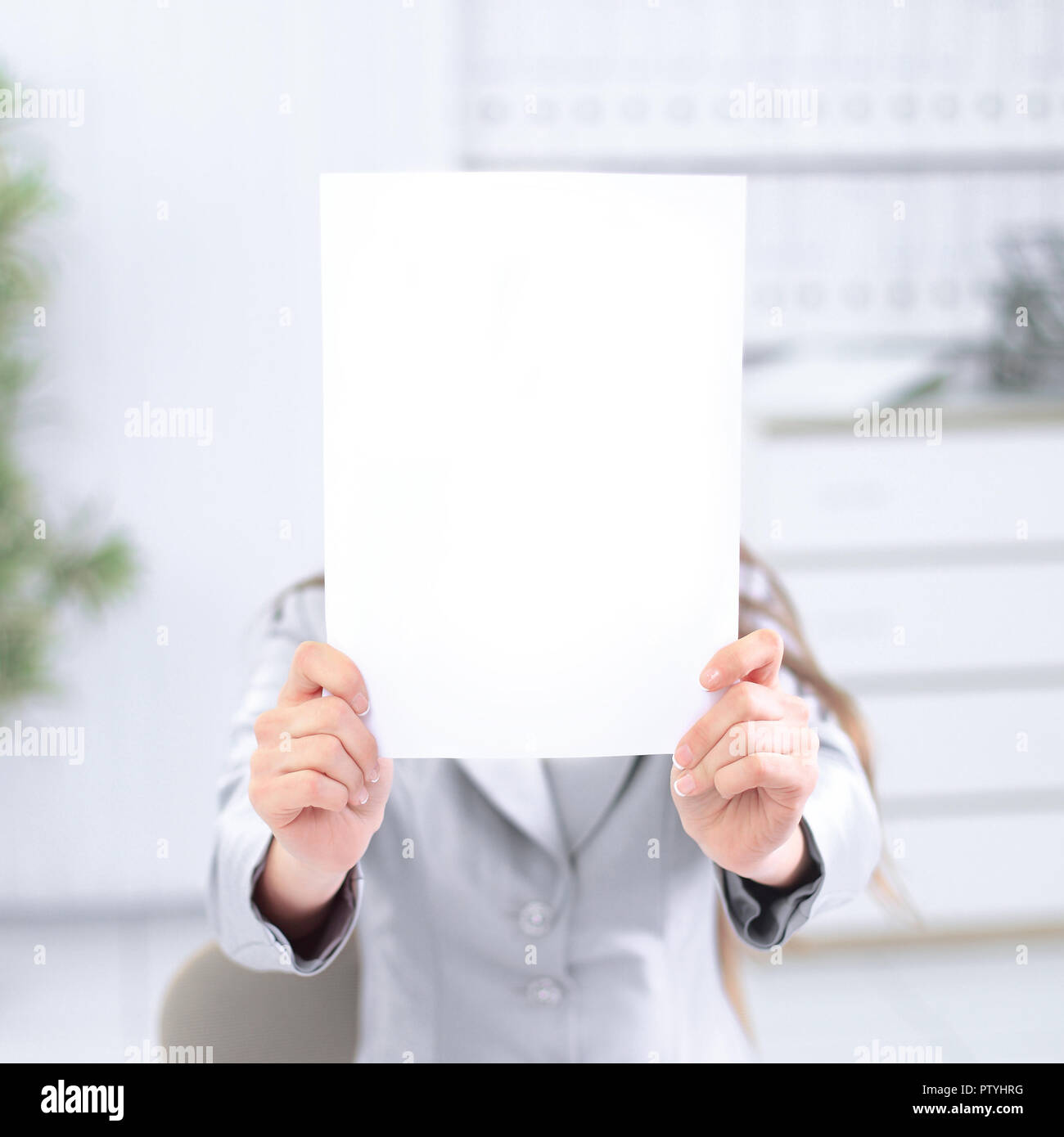 Hands holding sign question mark hi-res stock photography and images ...