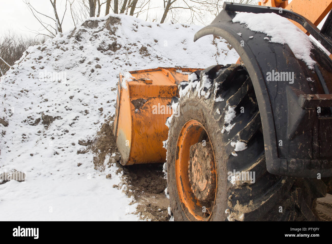 bucket road engineering, construction work Stock Photo - Alamy