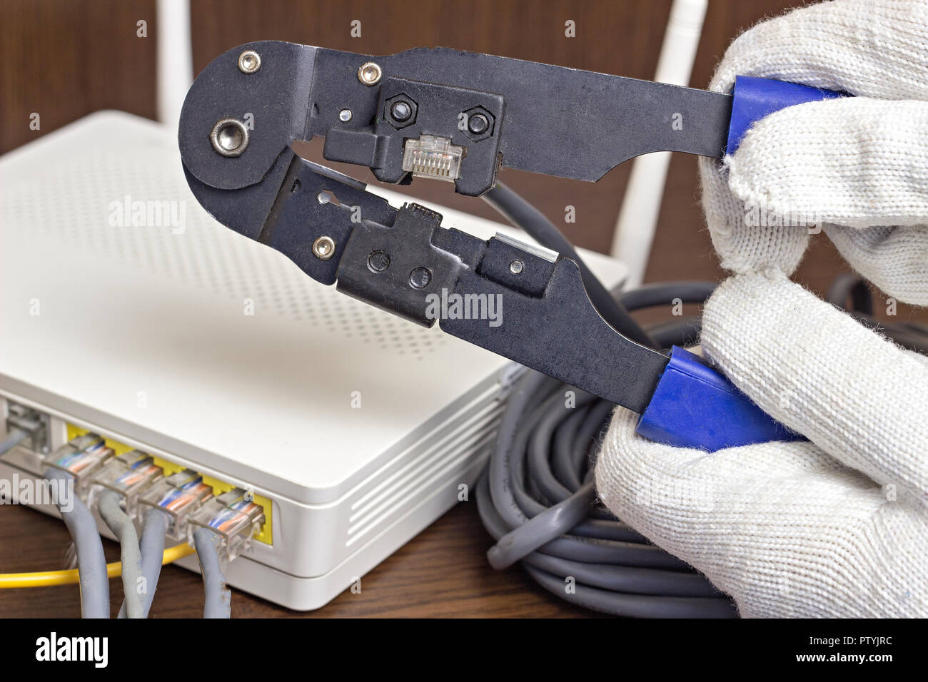 Electricity chips hi-res stock photography and images - Alamy