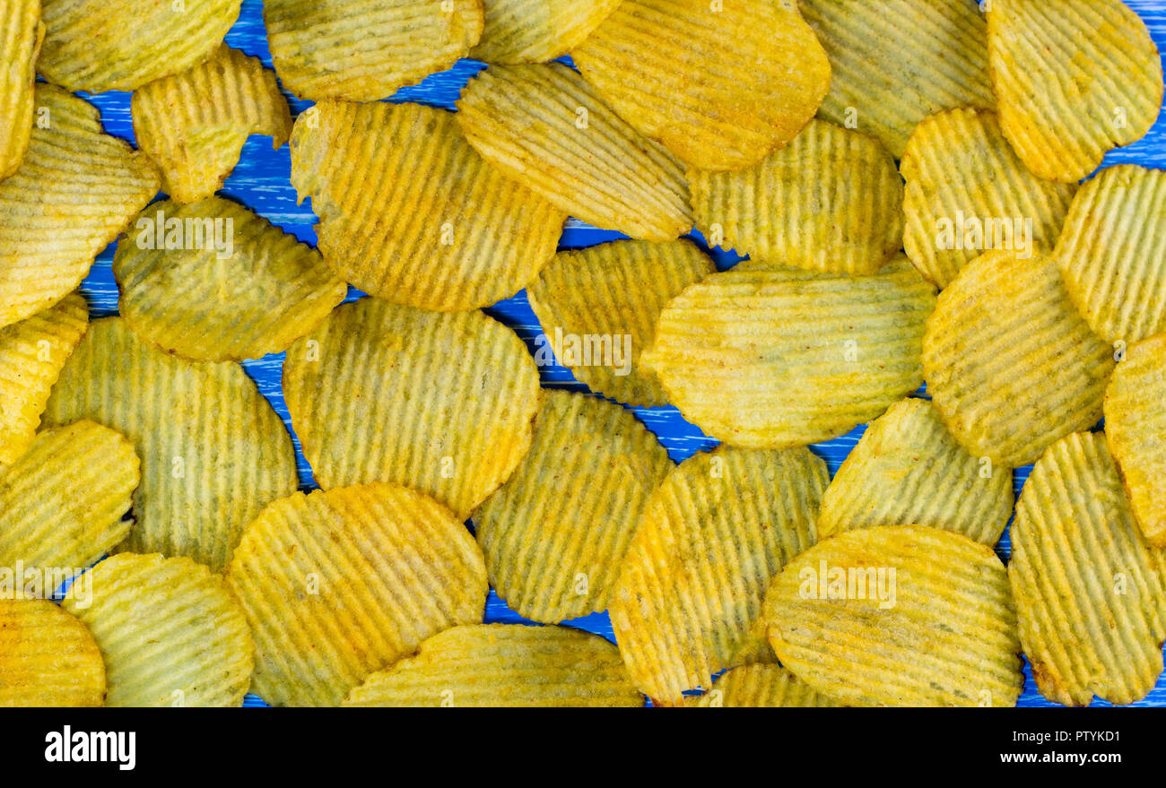 Potato chip texture hi-res stock photography and images - Alamy