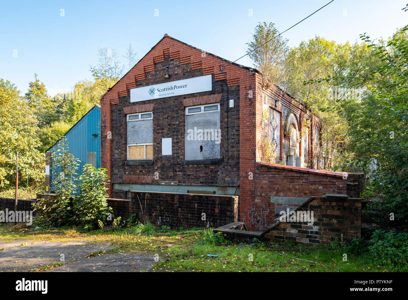How electricity works hi-res stock photography and images - Alamy