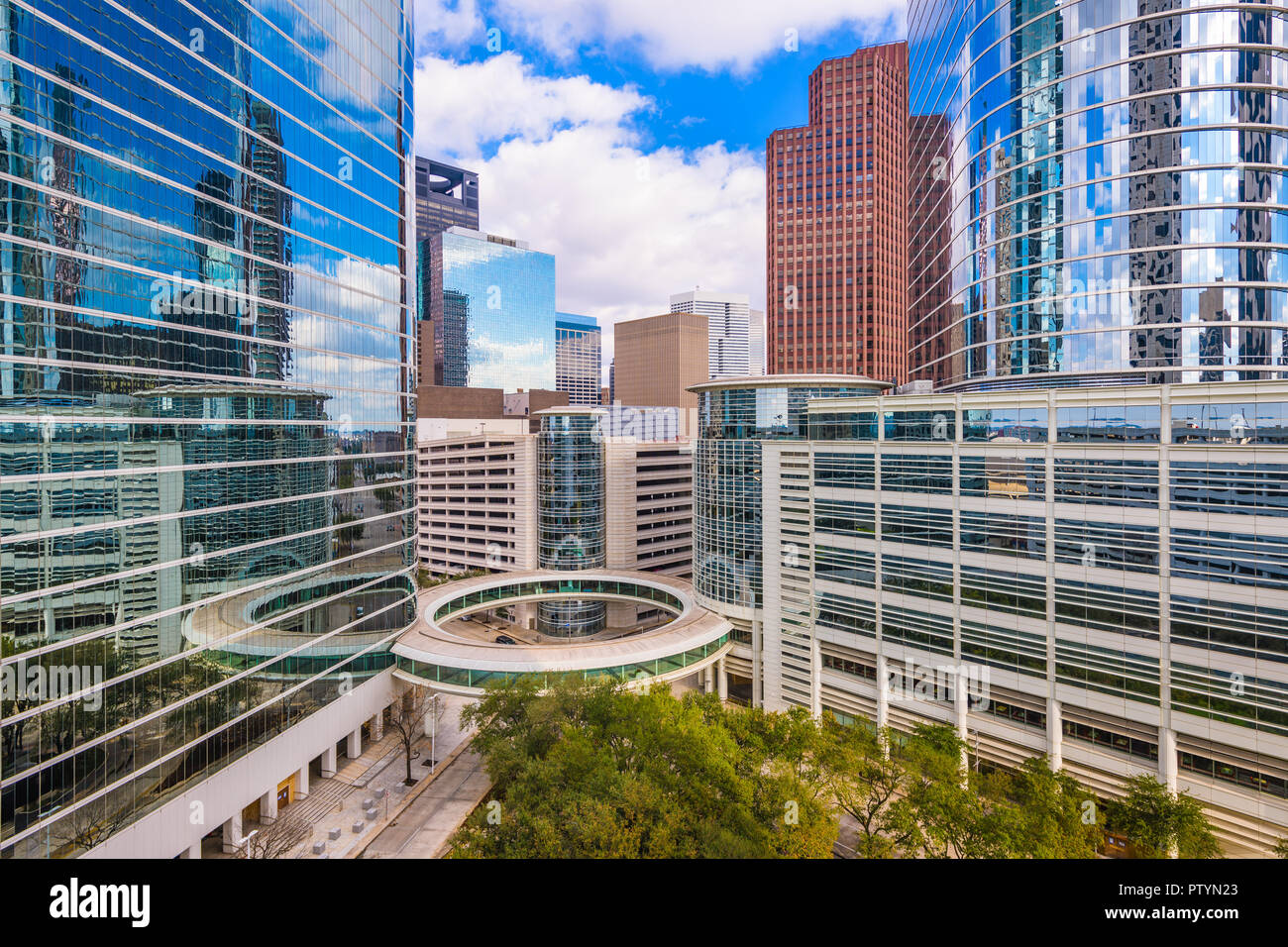 Houston building architecture hi-res stock photography and images - Alamy