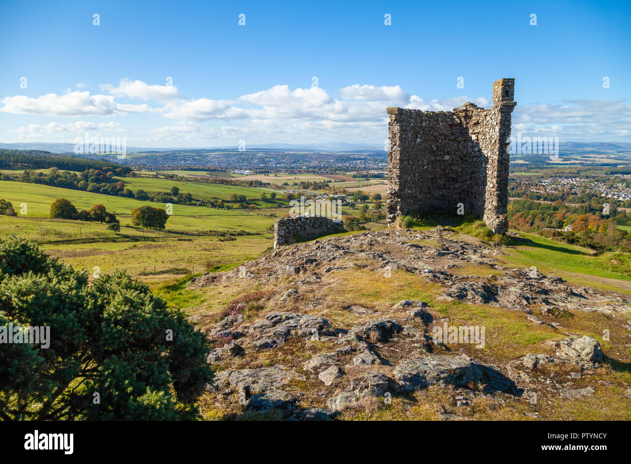 Perth castle hi-res stock photography and images - Alamy