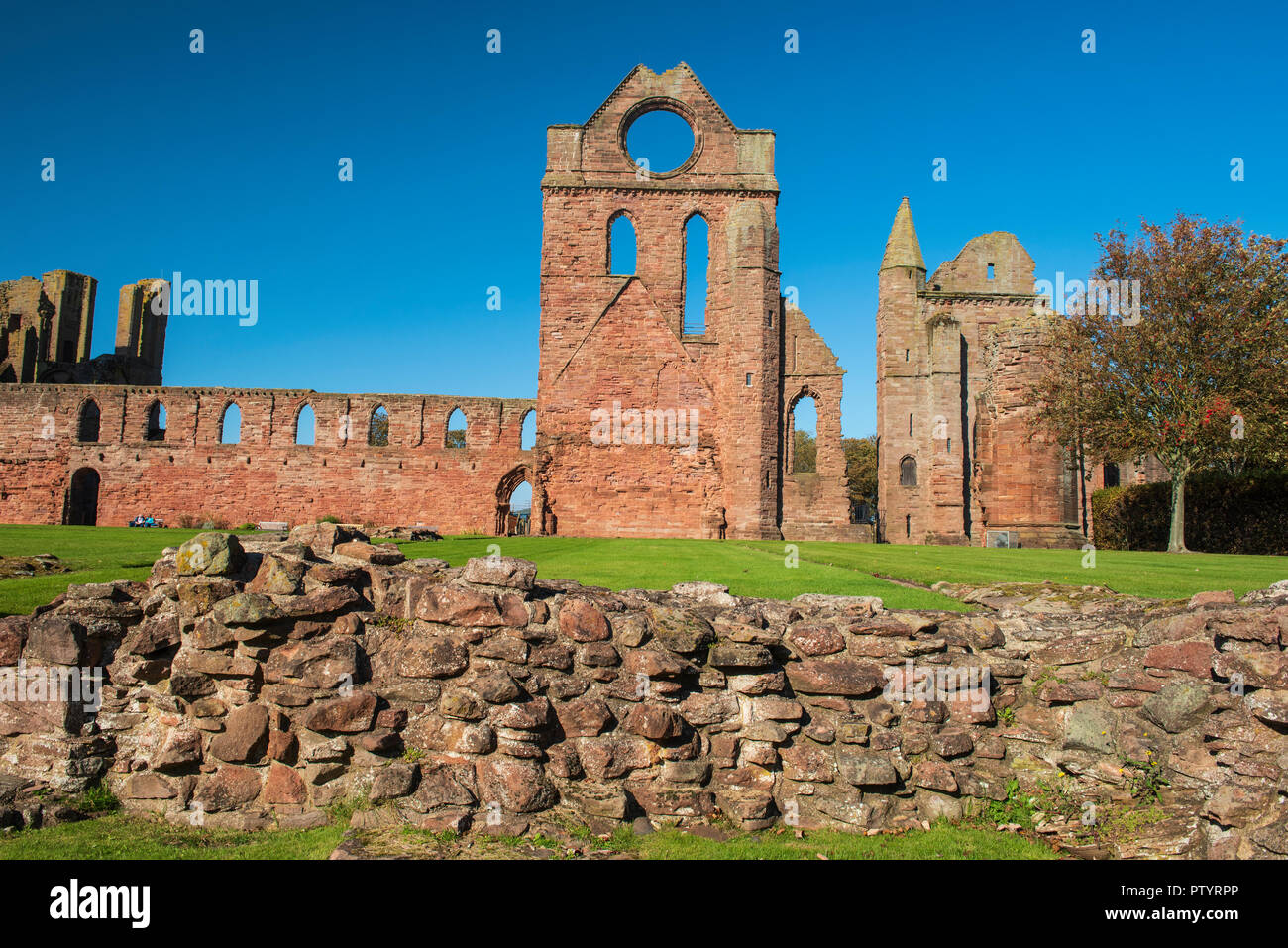 Arbroath abbey hi-res stock photography and images - Alamy