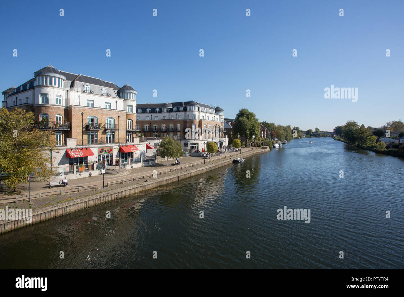 Staines bridge hi-res stock photography and images - Alamy
