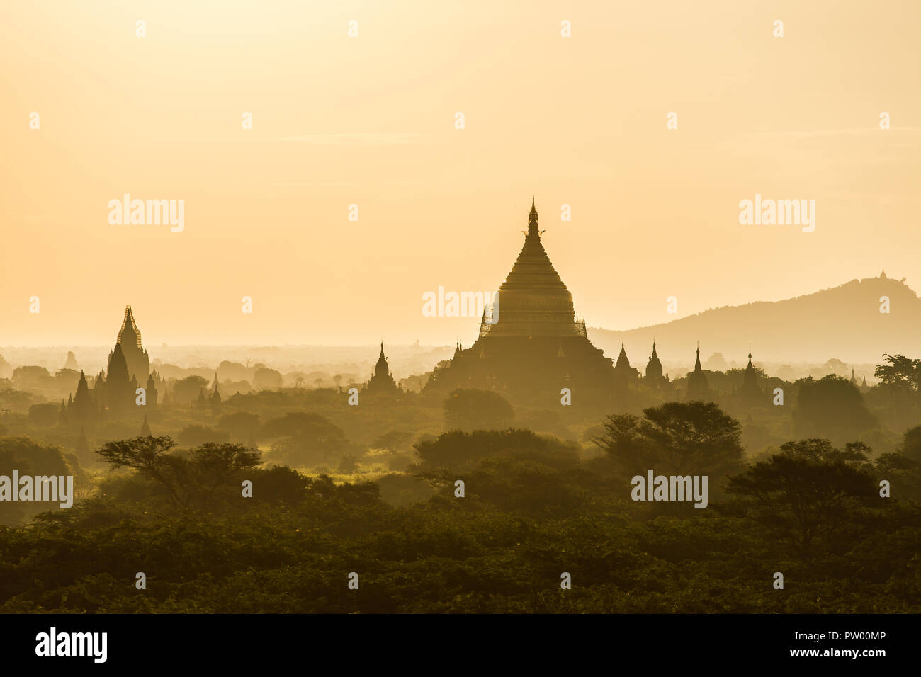 Famous bagan temples hi-res stock photography and images - Alamy