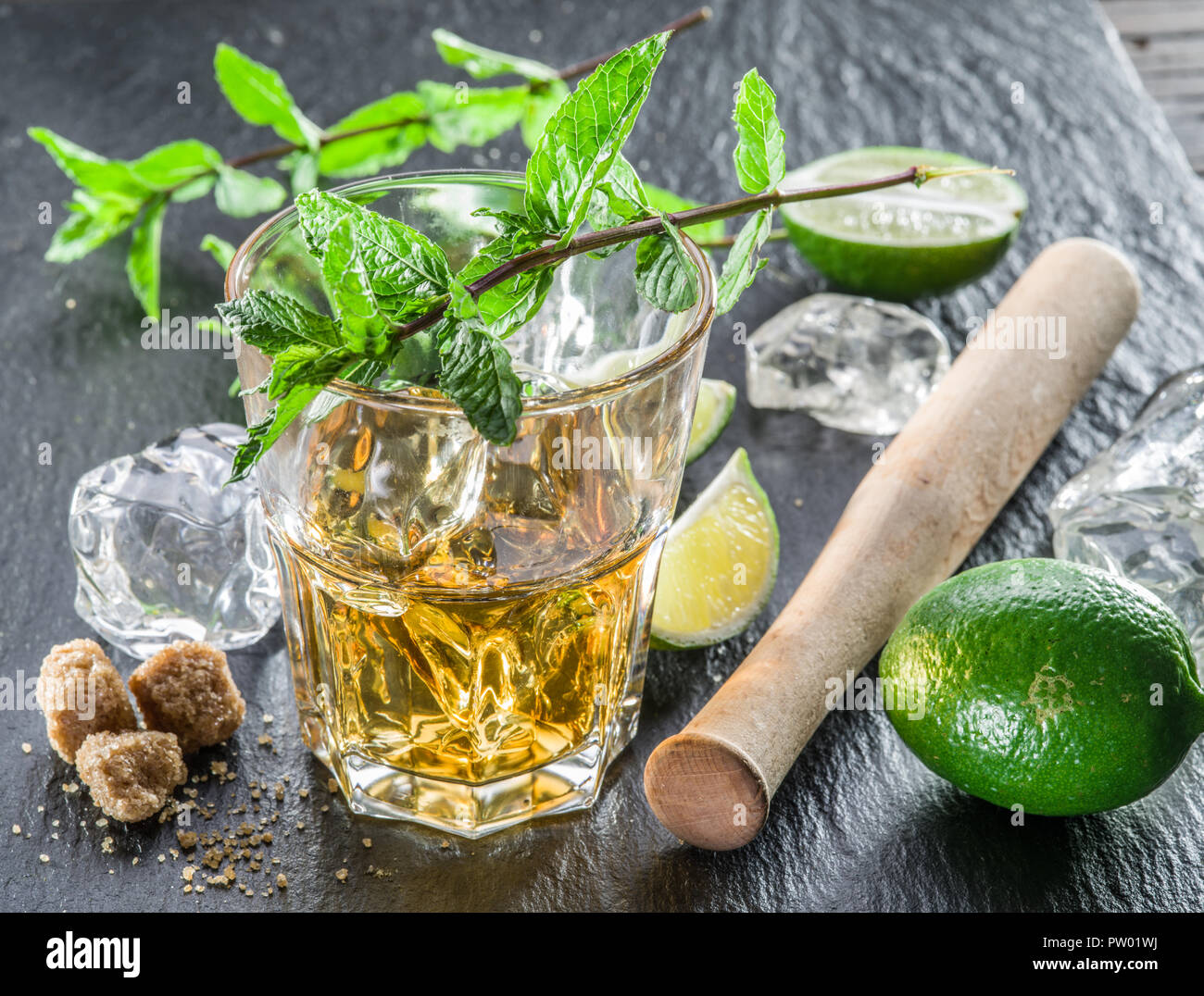 Mojito cocktail ingredients Stock Photo - Alamy