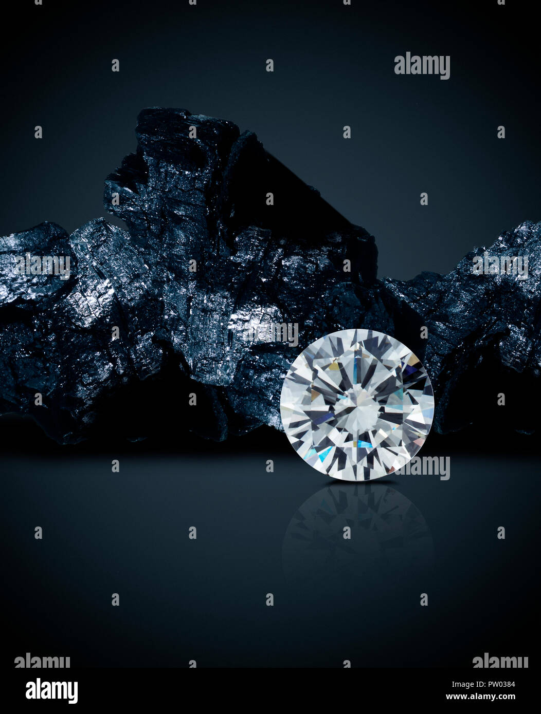 Carbon rocks hi-res stock photography and images - Alamy