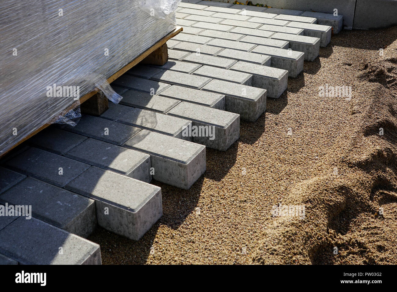 Installing blocks hi-res stock photography and images - Alamy