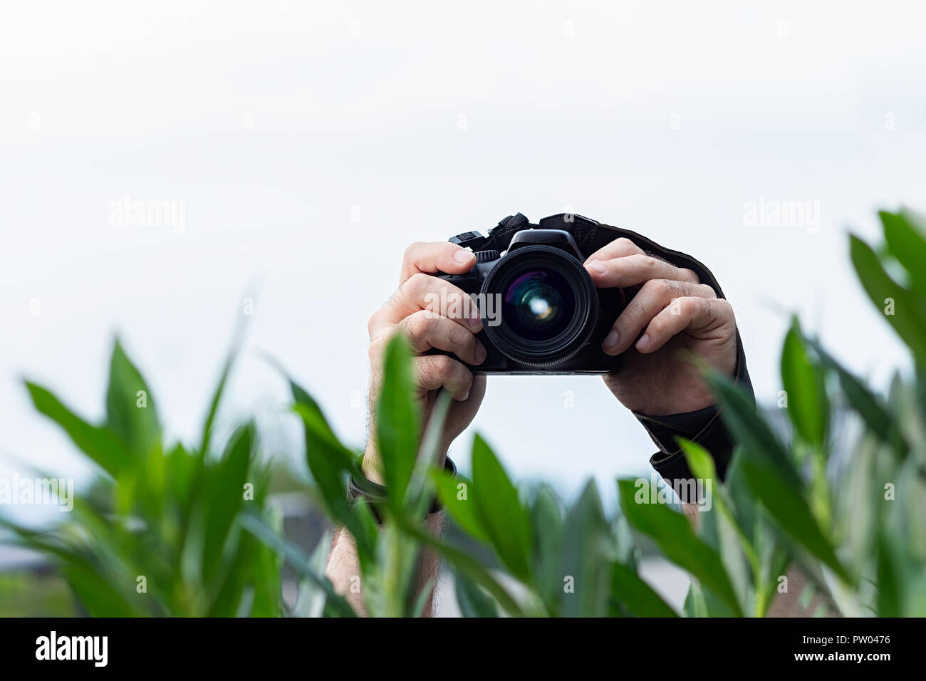 Voyeur camera hi-res stock photography and images - Alamy