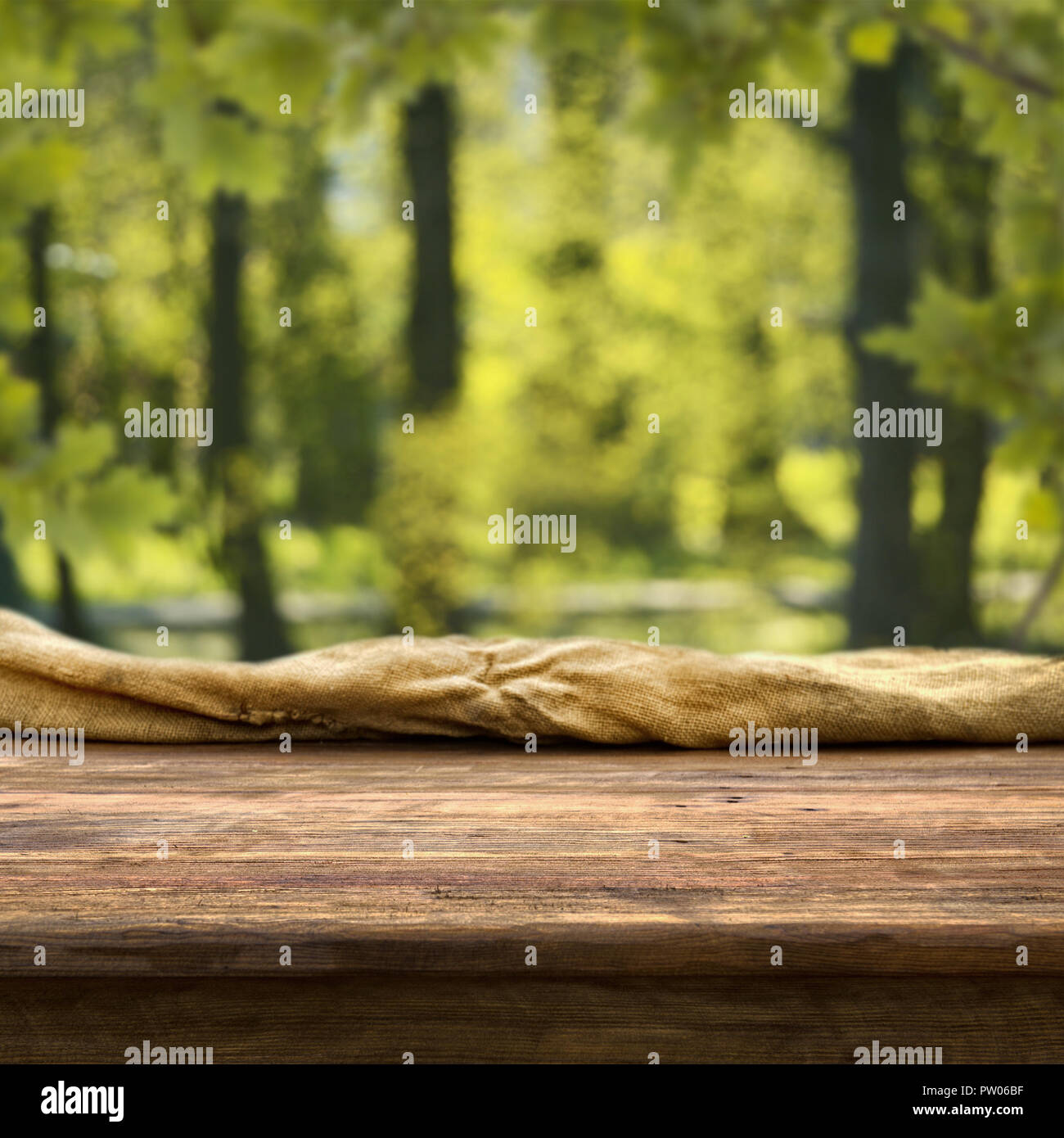Empty table for display montages Stock Photo - Alamy
