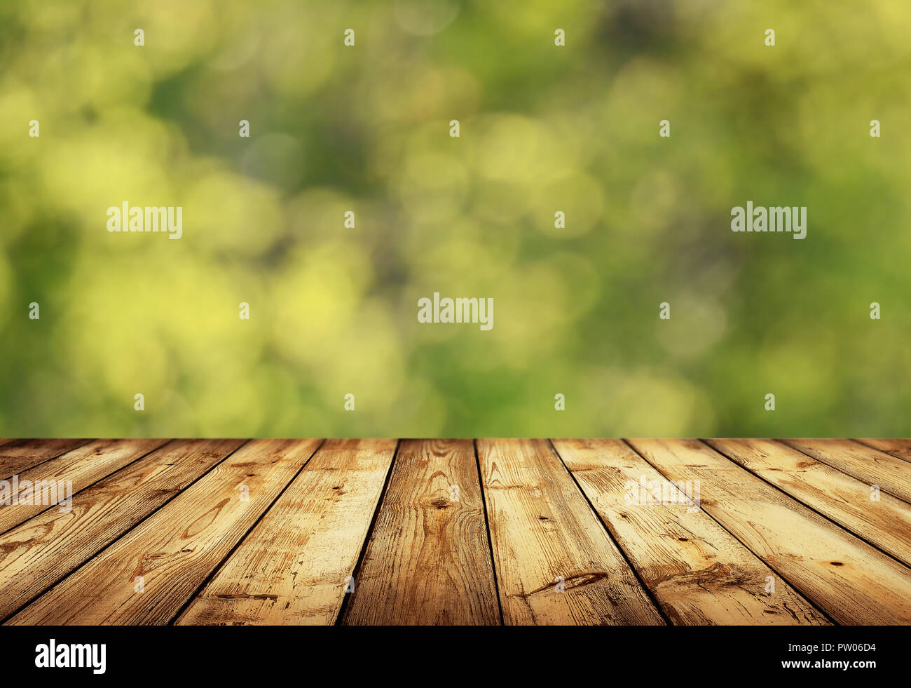 Empty table for display montages Stock Photo - Alamy