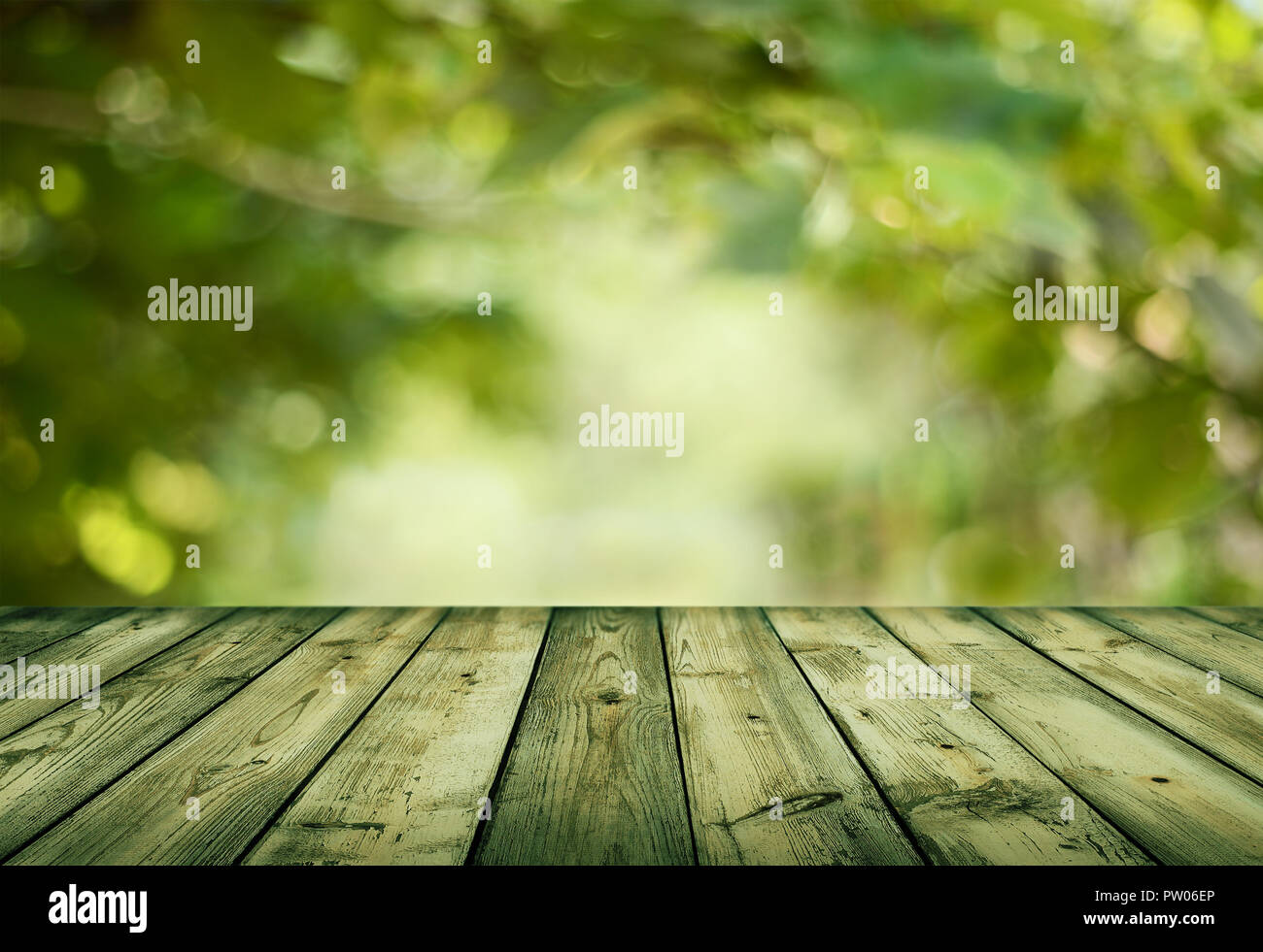 Empty table for display montages Stock Photo - Alamy