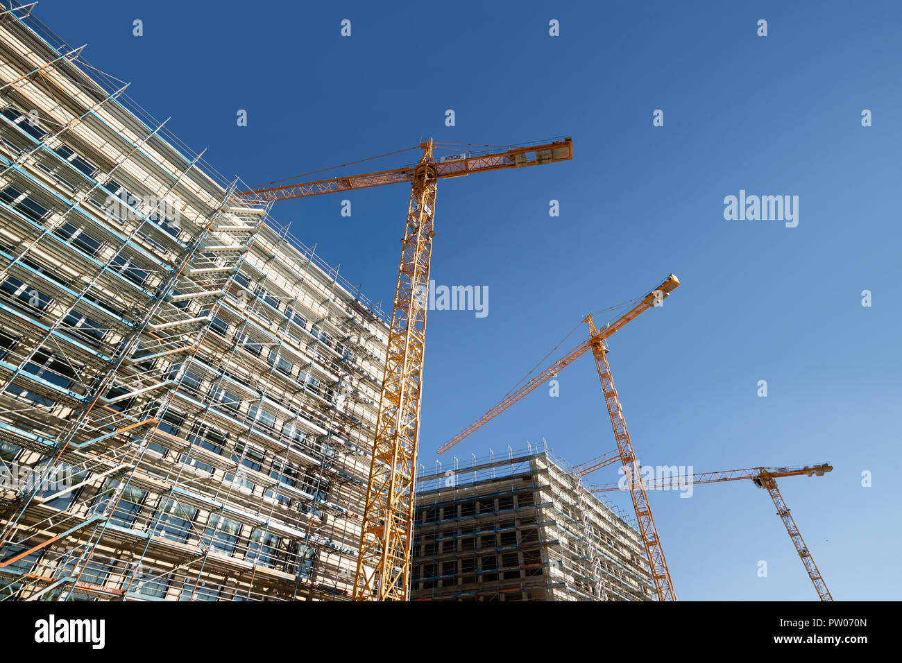 State construction hi-res stock photography and images - Alamy