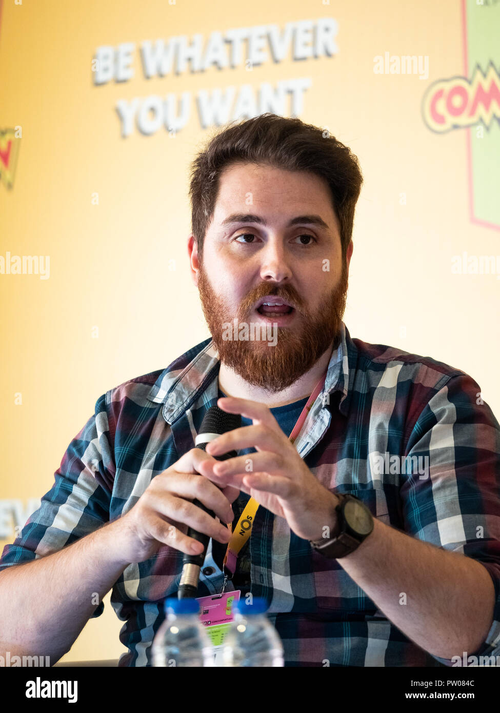 Alges, PORTUGAL: Daniel Henriques, Portuguese Marvel art designer ...