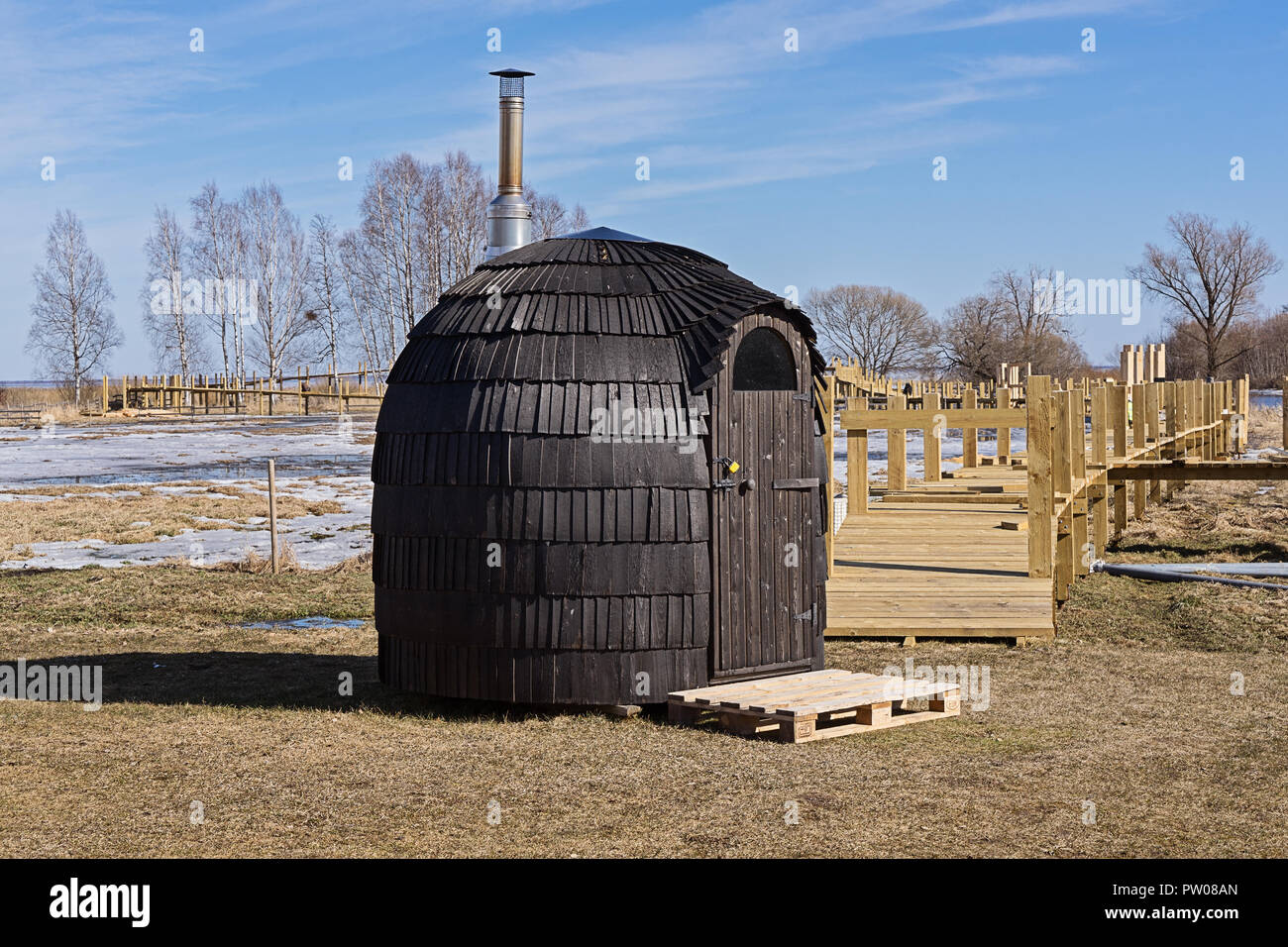 VILJANDI, ESTONIA - APRIL 12,2018: View of Iglu handcrafted saun cabin ...