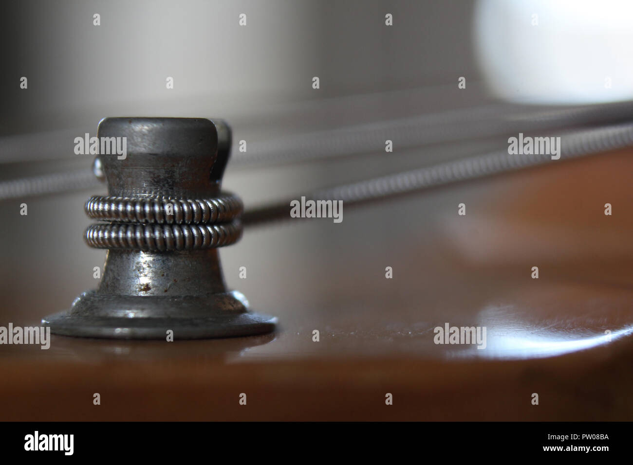 Tuning machine head hi-res stock photography and images - Alamy