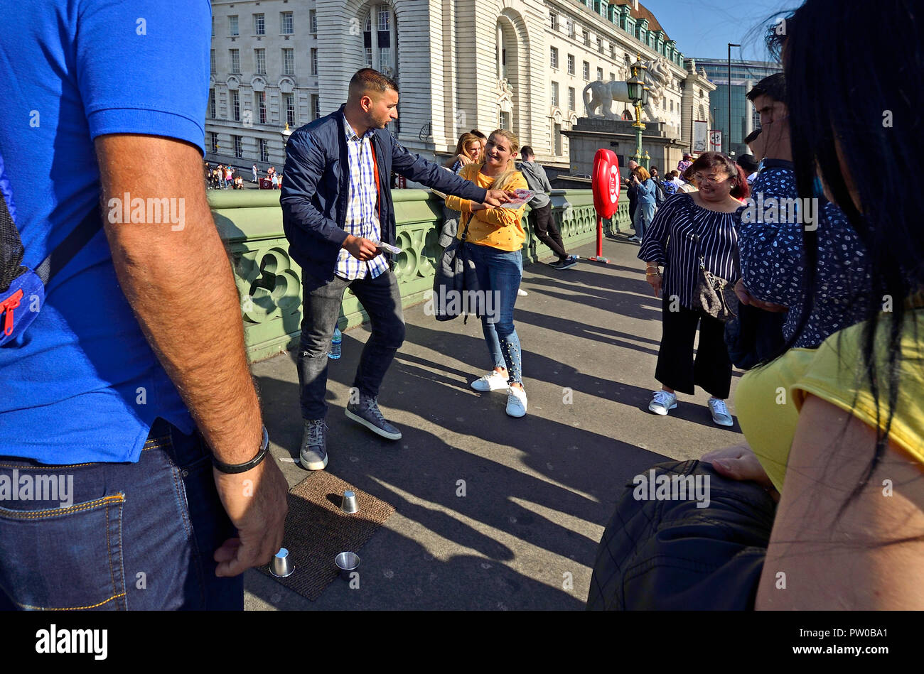 Cups and balls trick hi-res stock photography and images - Alamy