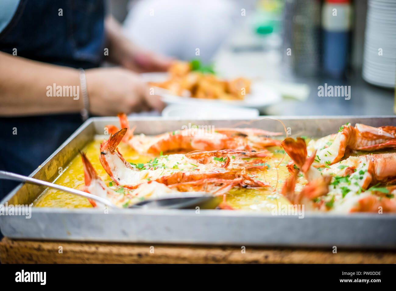 Roasted tiger prawns hi-res stock photography and images - Alamy