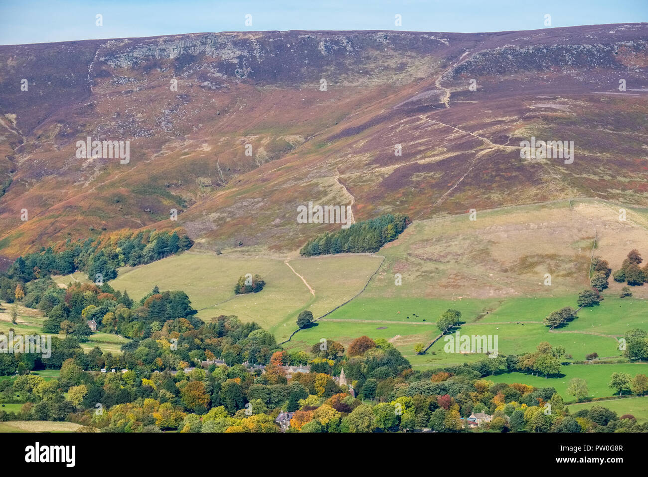 Edale village and the path leading to Ringing Roger and Kinder Scout ...