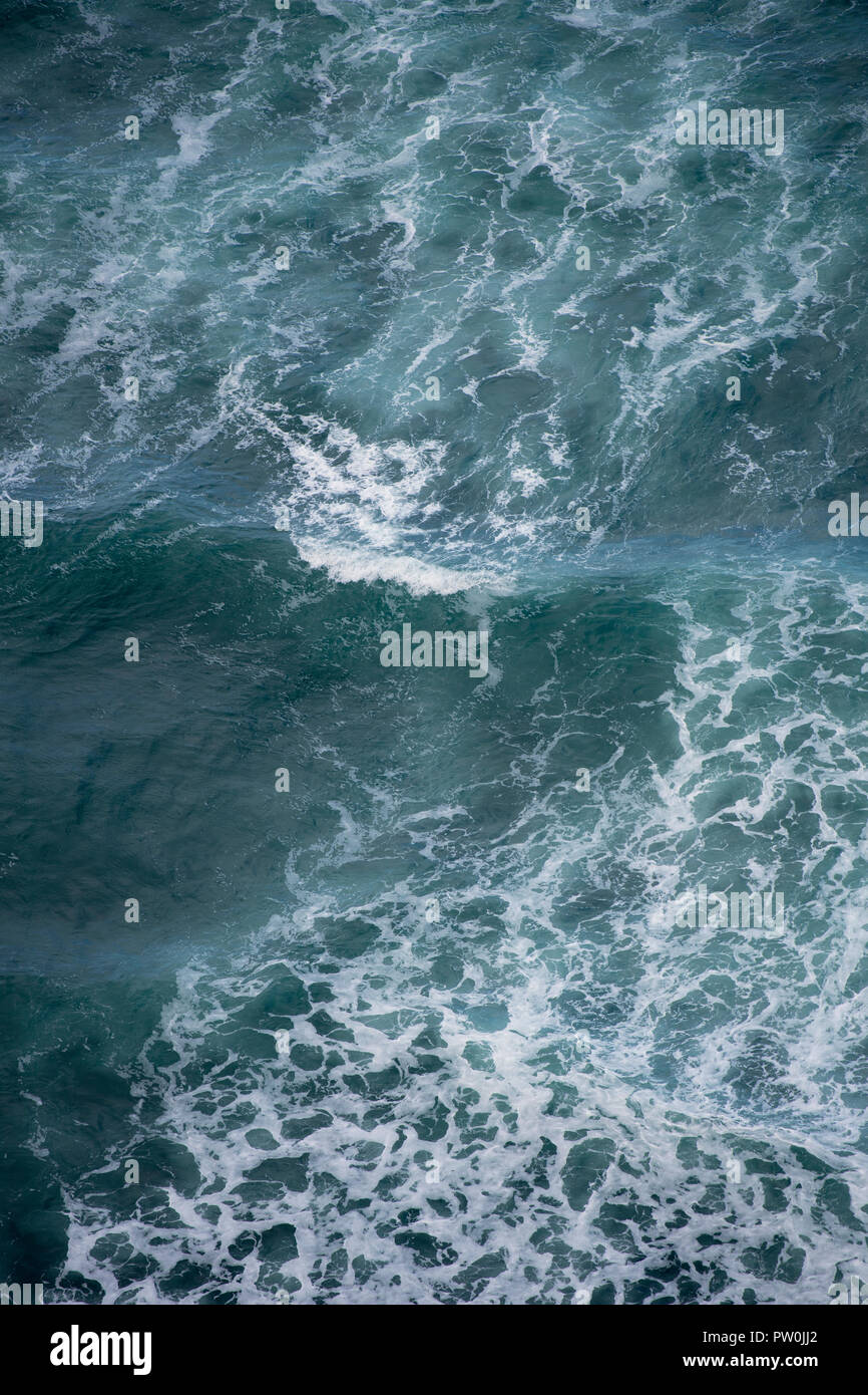 Aerial water waves uk hi-res stock photography and images - Alamy