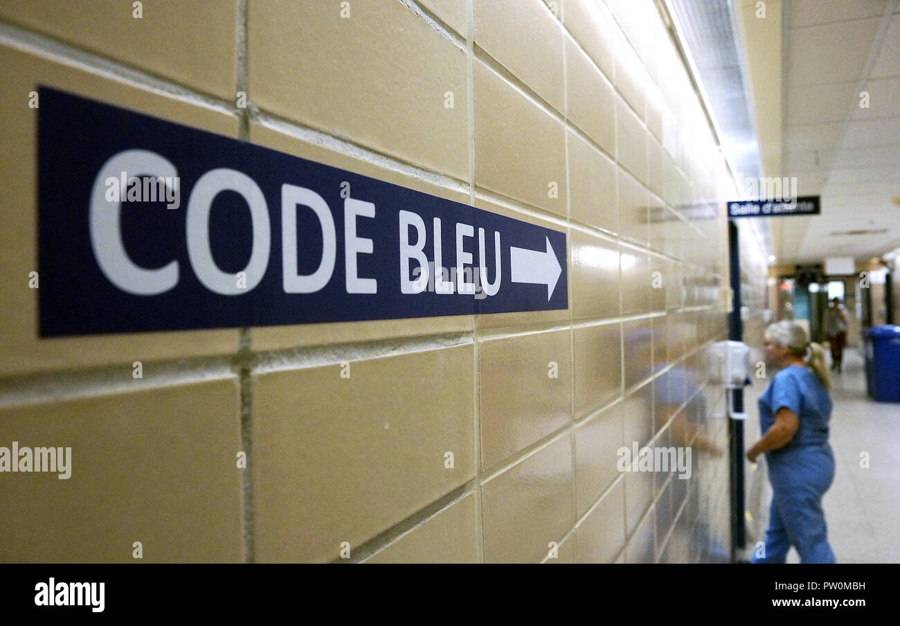 Code blue hospital hi-res stock photography and images - Alamy