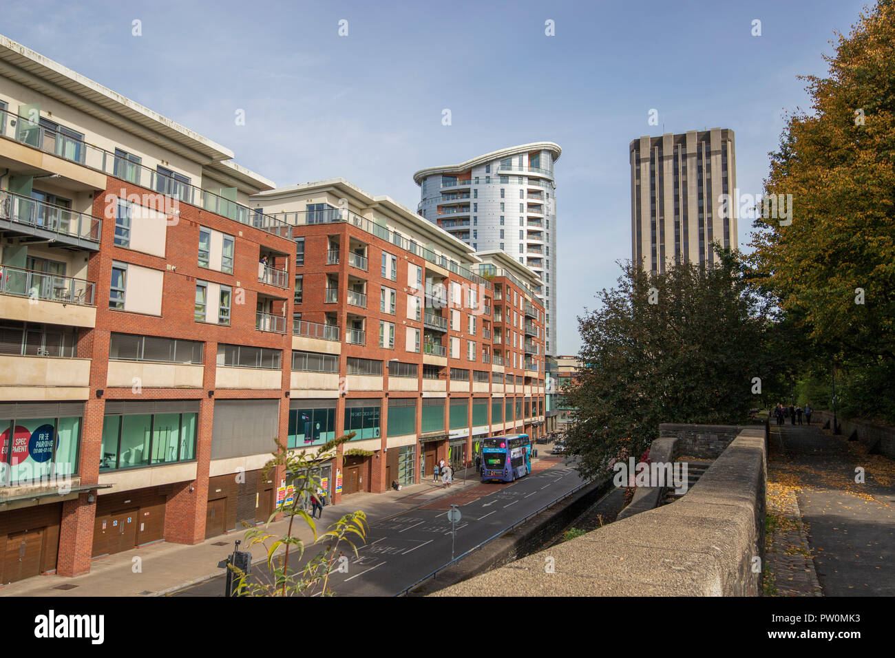 Broad weir hi-res stock photography and images - Alamy