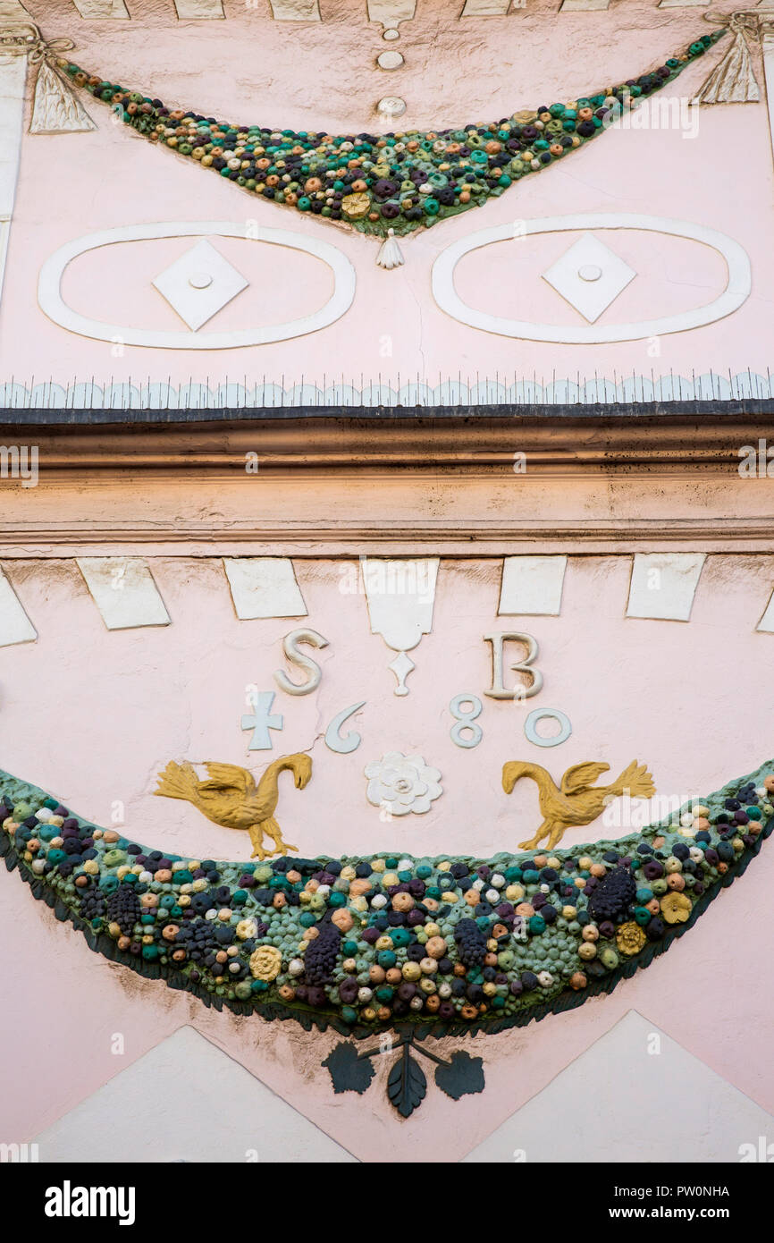 UK, Kent, Maidstone, Town Centre, Week Street, 1680 decorative ...