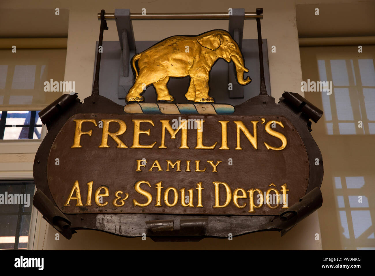 UK, Kent, Maidstone, Town Centre, Maidstone Museum, old Fremlins ...