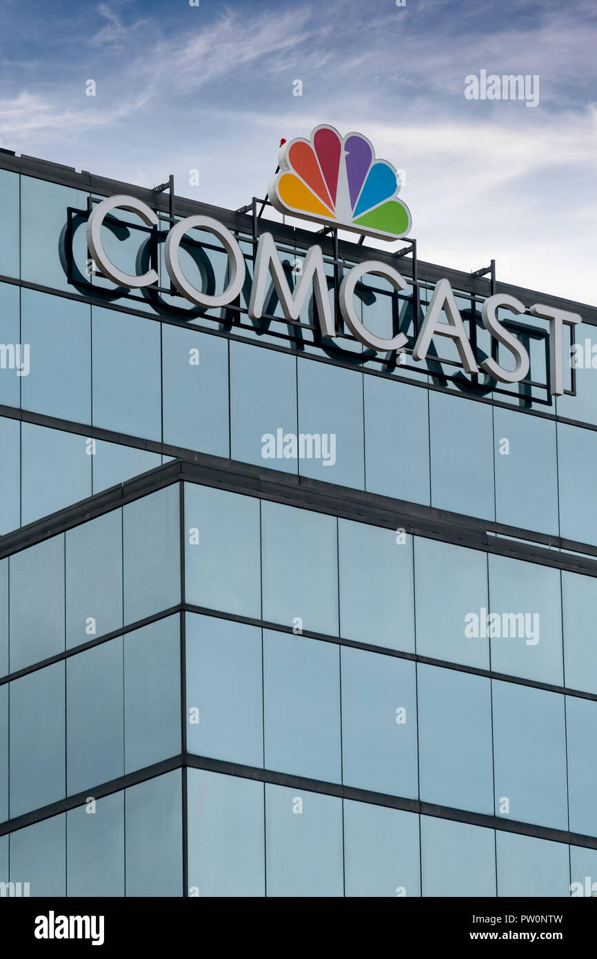 ST. PAUL, MN/USA - SEPTEMBER 30, 2018: Comcast Corporation regional ...