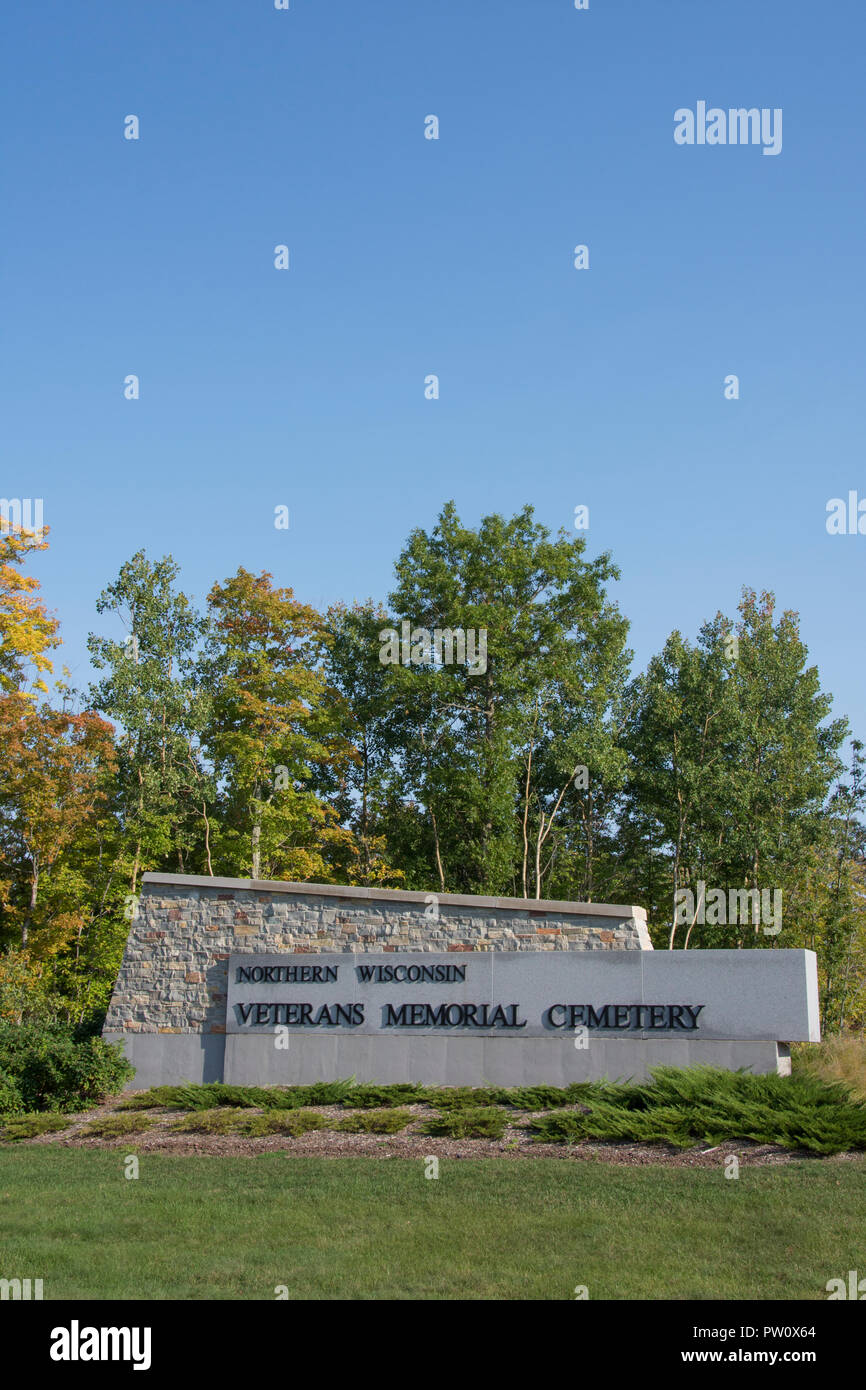Northen wisconsin veterans memorial cemetery hi-res stock photography ...
