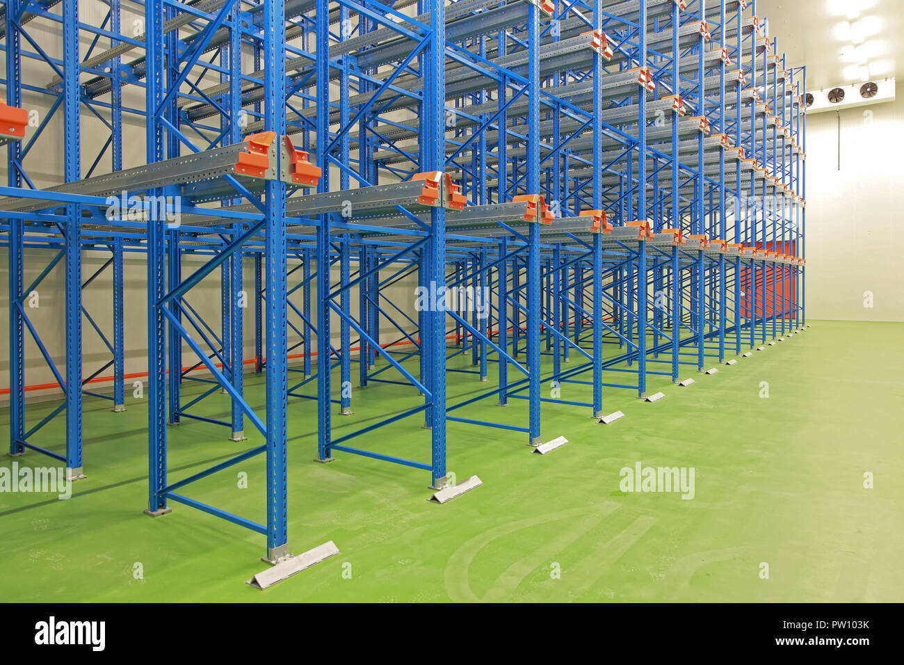 Refrigerated Cold Warehouse Storage With Blue Shelves Stock Photo - Alamy