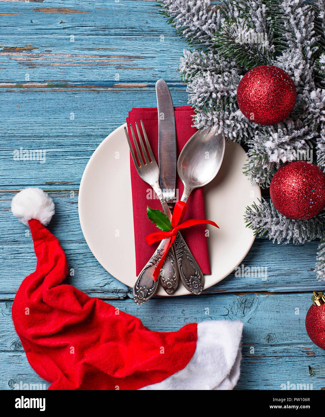 Christmas dinner table top view hi-res stock photography and images - Alamy