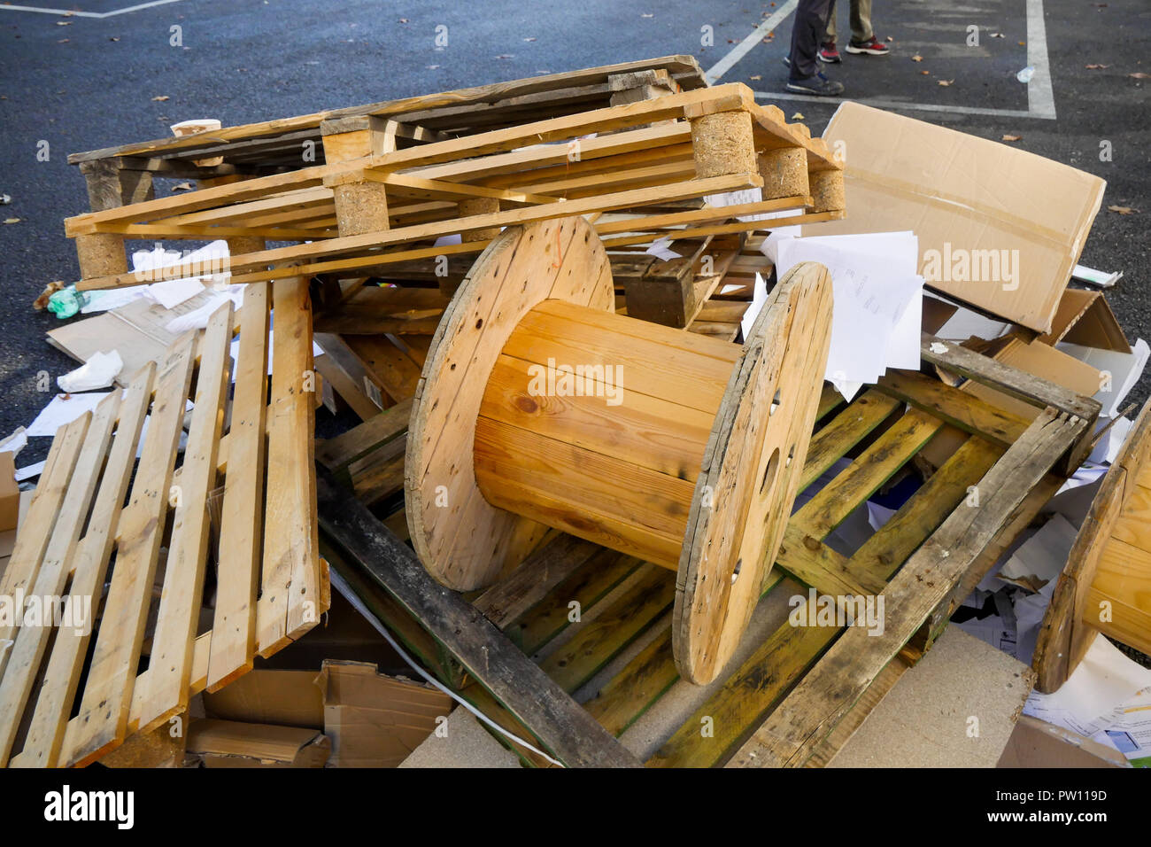 Unauthorized garbage dump, Lyon, France Stock Photo - Alamy