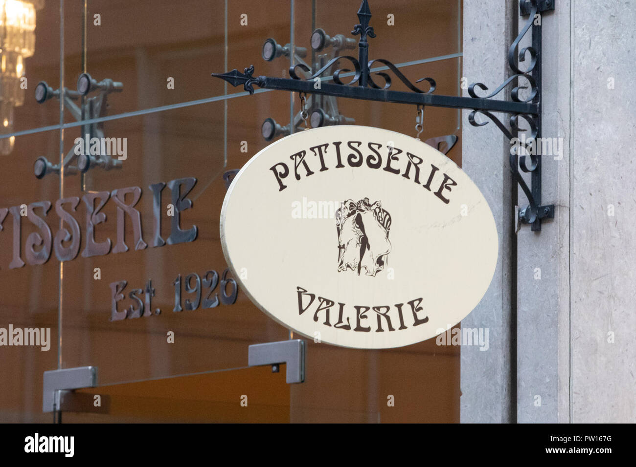 Patisserie valerie 2018 hi-res stock photography and images - Alamy