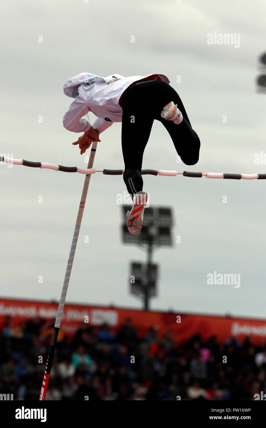 Buenos Aires, Argentina. 11th Oct, 2018. German pole vaulter Leni ...