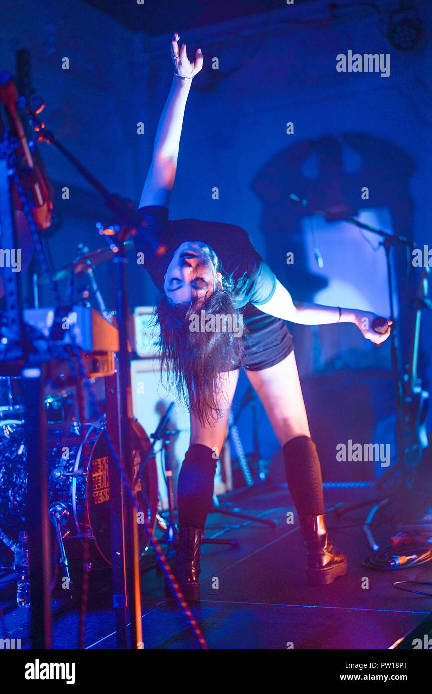 Kanga band hi-res stock photography and images - Alamy