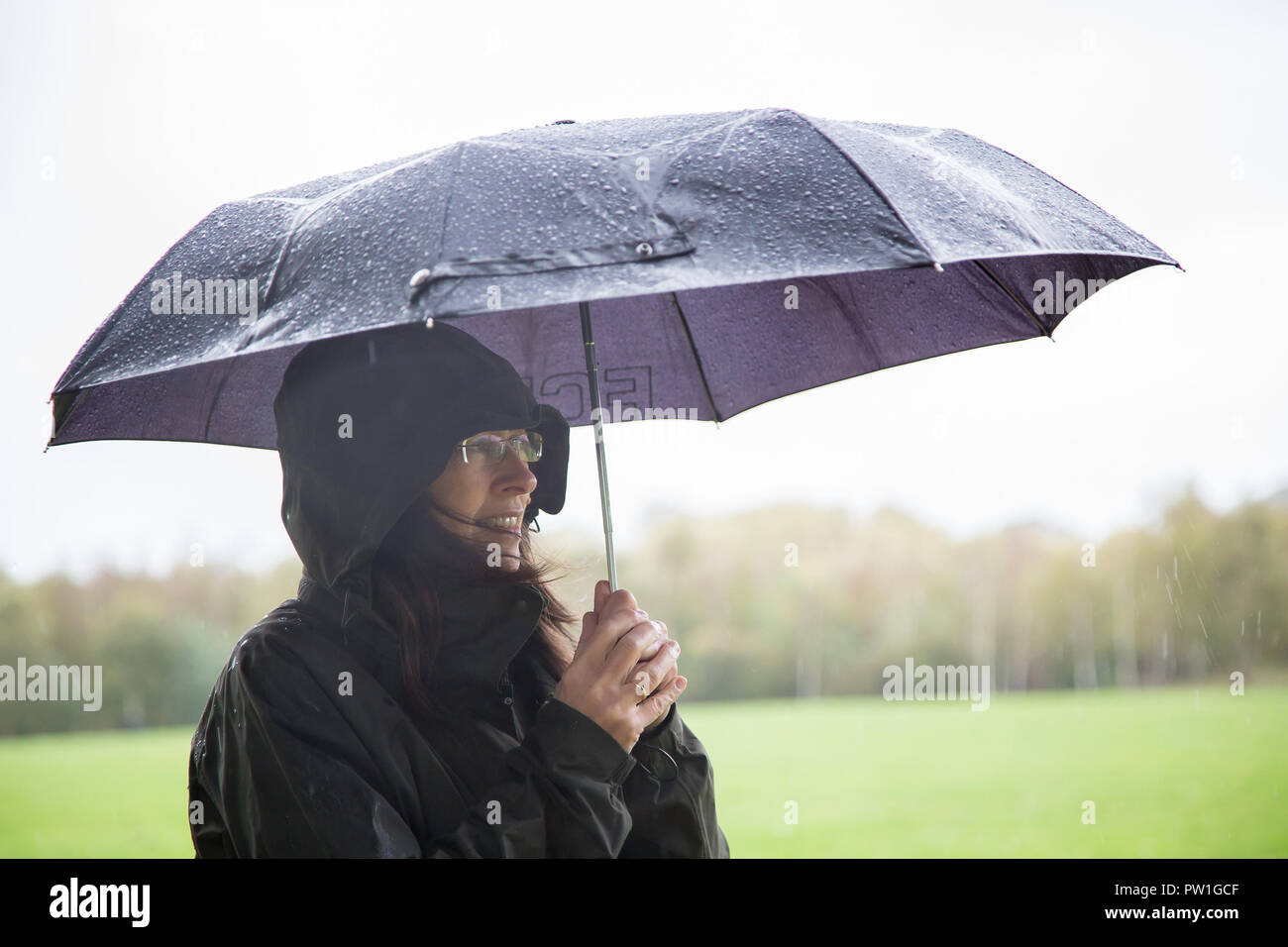 Strong gusty winds hi-res stock photography and images - Alamy