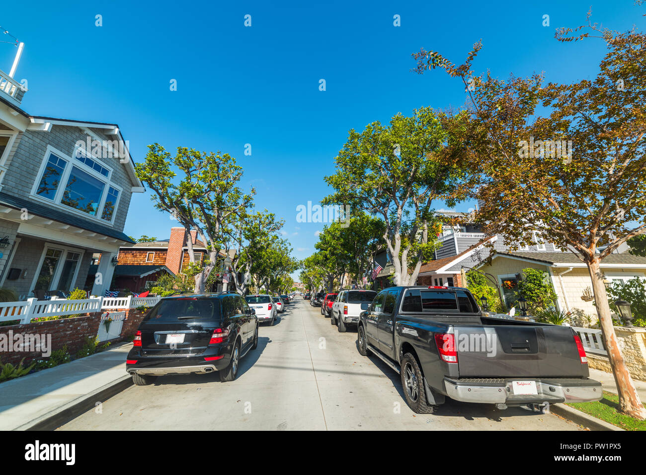 Downtown newport california hi-res stock photography and images - Alamy