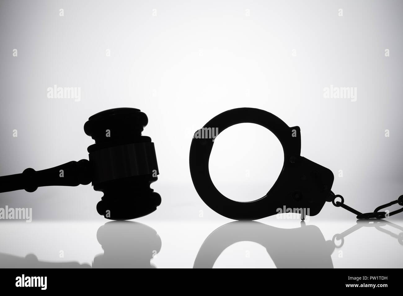 Handcuff hi-res stock photography and images - Alamy