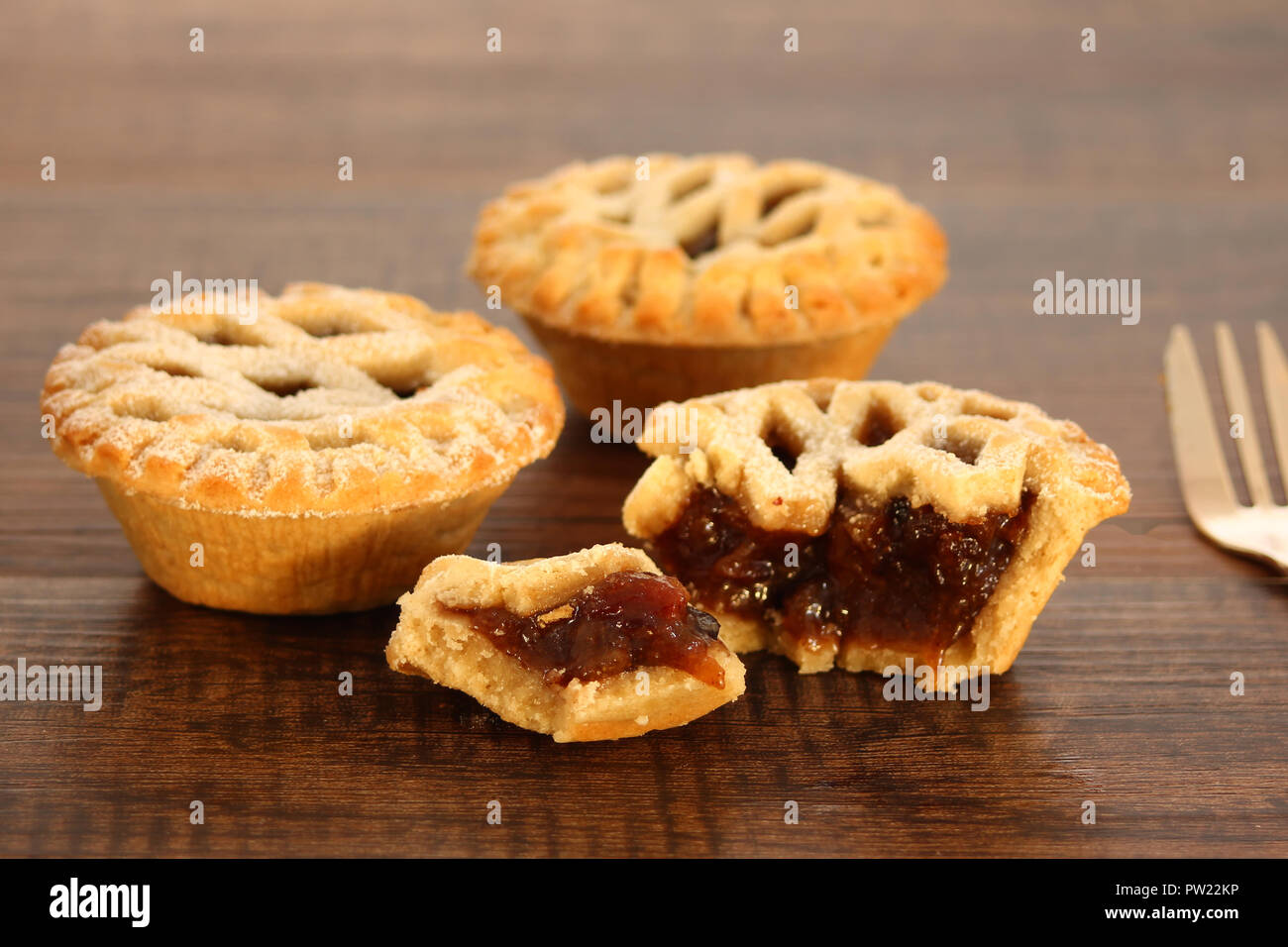 British christmas tradition hi-res stock photography and images - Alamy