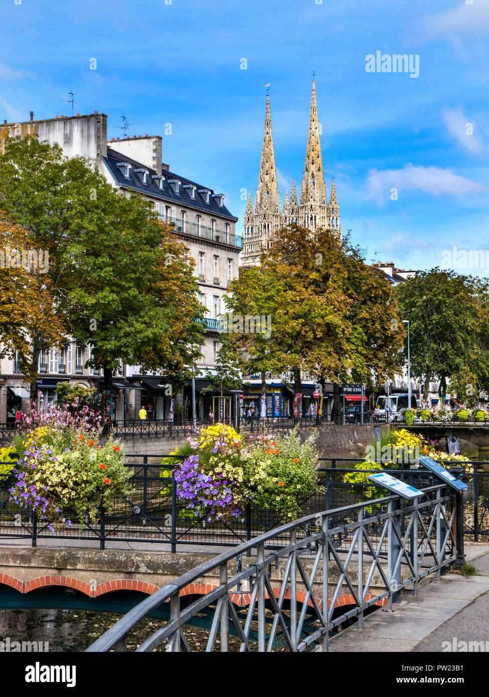 Bridges quimper hi-res stock photography and images - Alamy