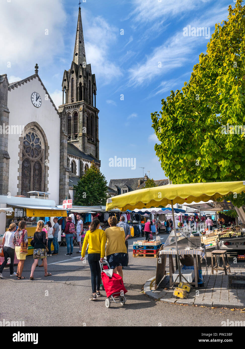 Charming french village hi-res stock photography and images - Alamy