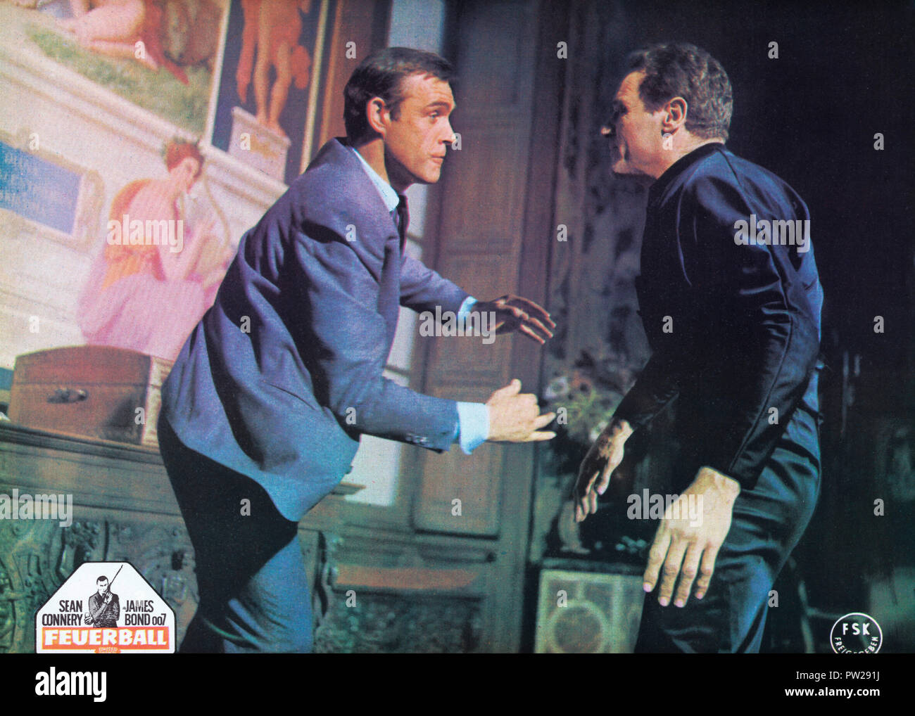 Sean Connery Thunderball Stock Photos & Sean Connery Thunderball Stock ...