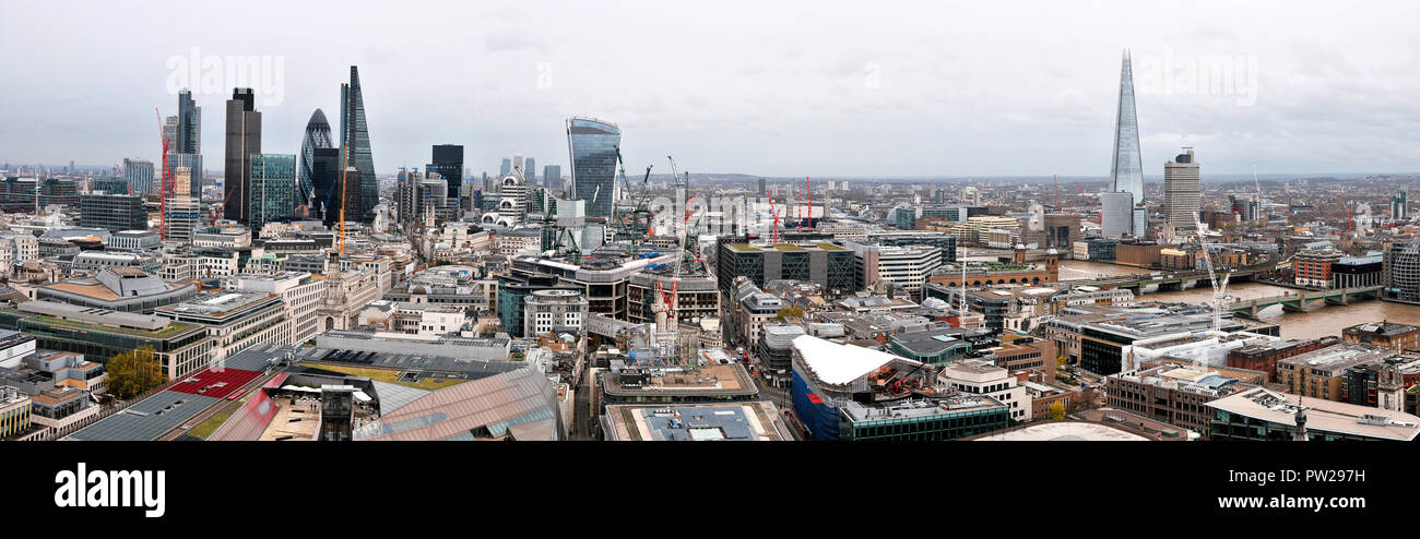 Around the UK - Panoramic View Looking East from St. Paul's Cathedral ...