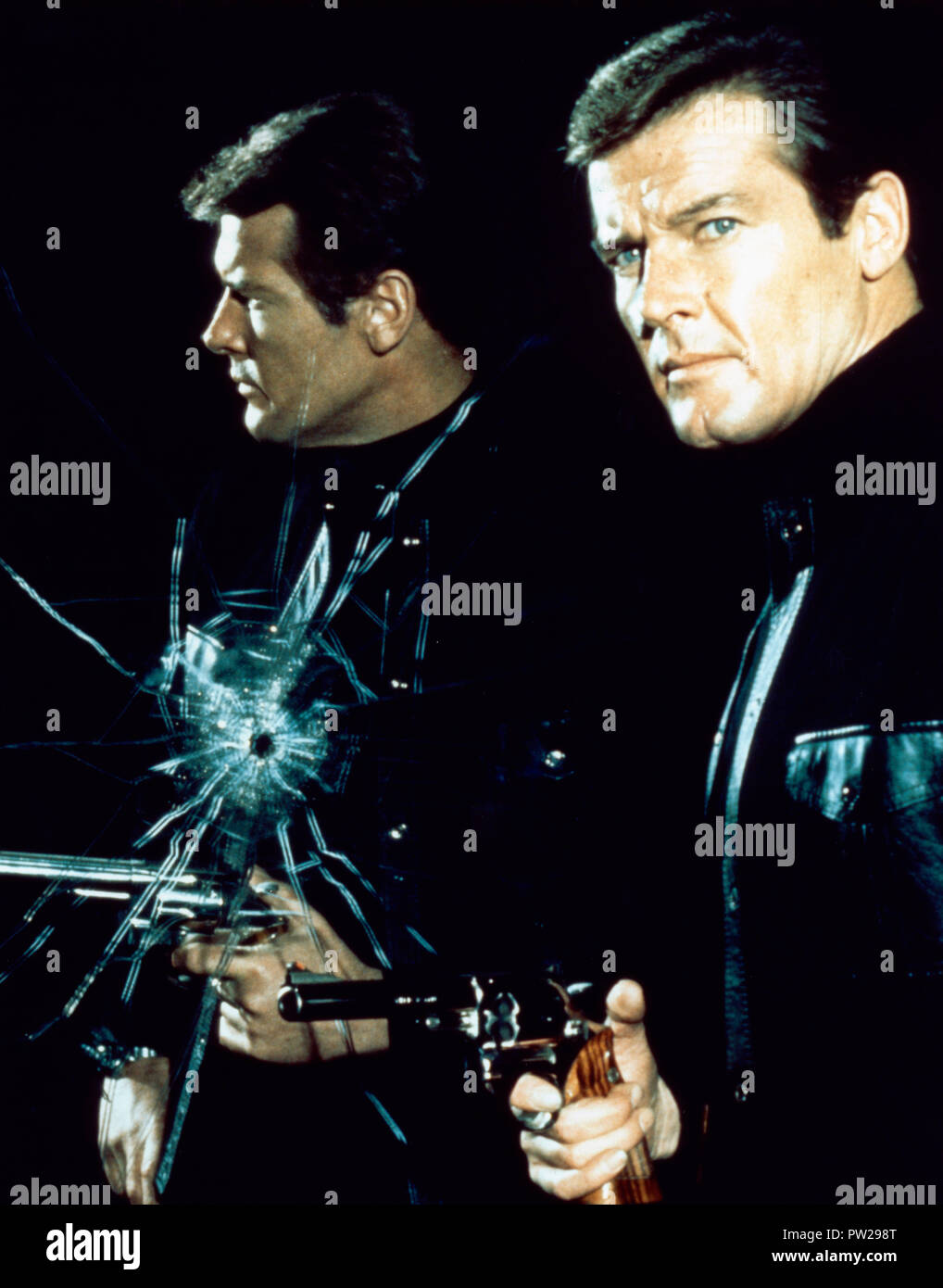 Roger Moore Golden Gun High Resolution Stock Photography and Images - Alamy