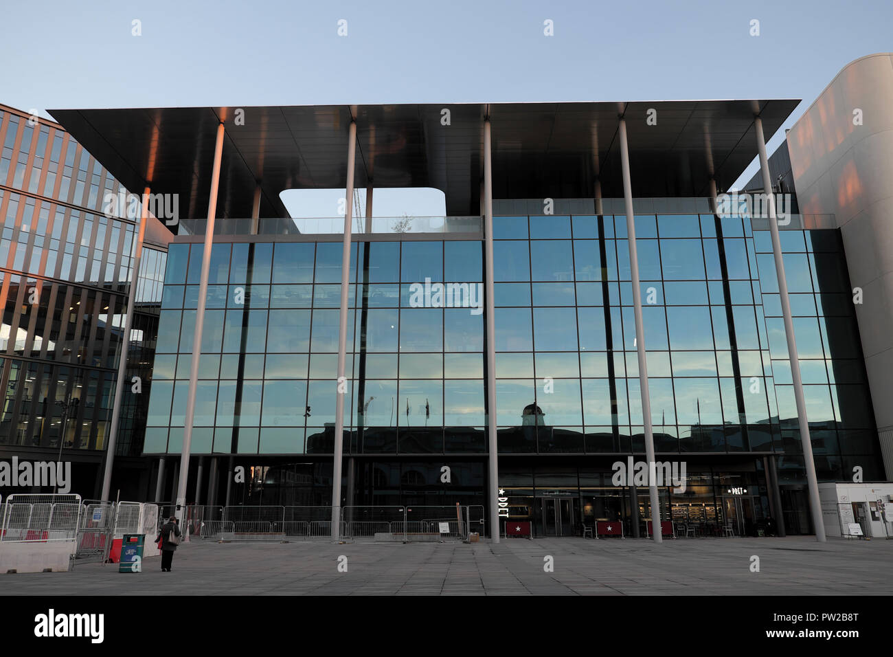 New BBC Cardiff Foster & Partners building opposite Cardiff Railway ...