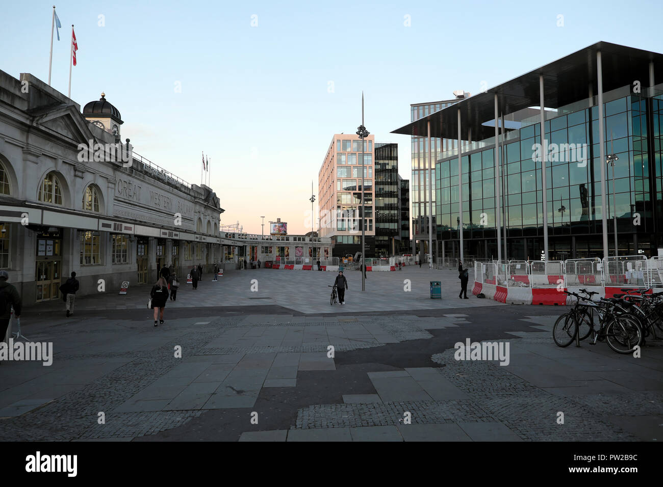 New BBC Cardiff Foster & Partners building development opposite Cardiff ...